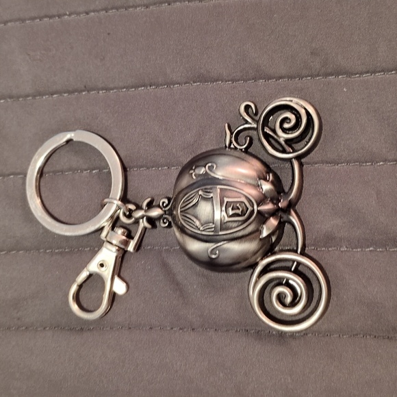 Disney | Accessories | Disney Princess Cinderellas Magical Pumpkin ...